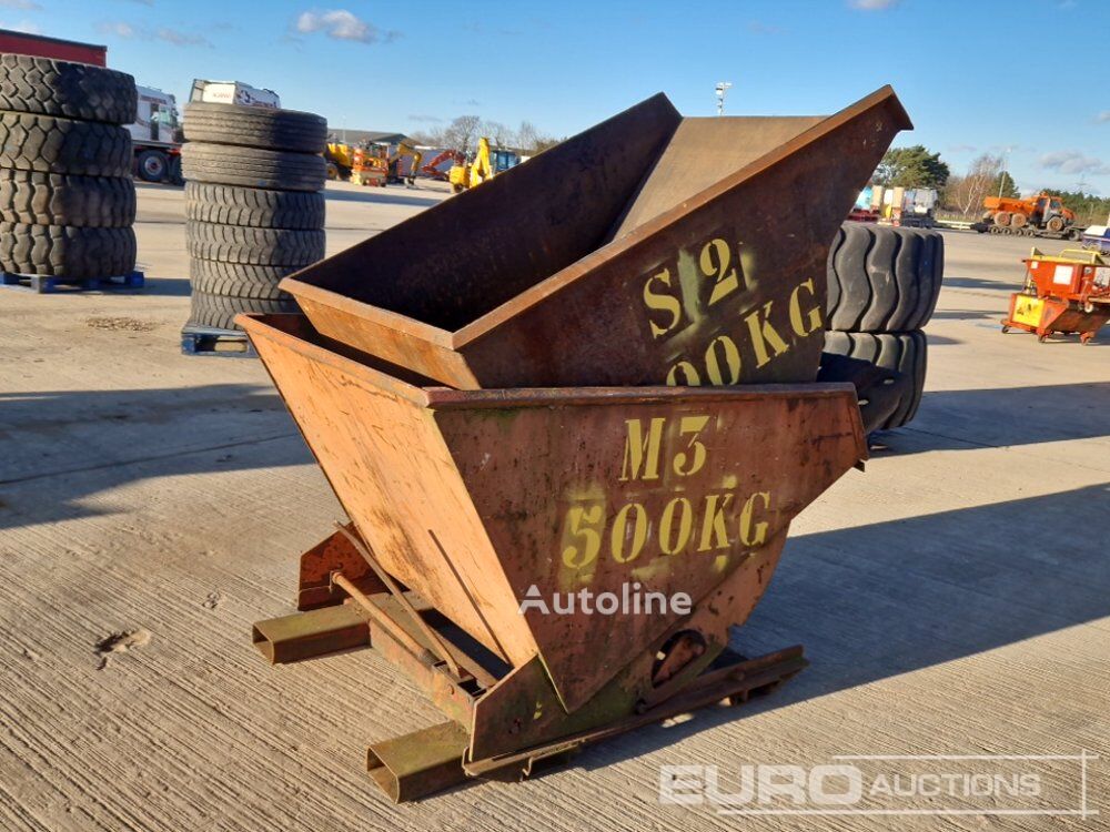 Prodaje se Tipping Skip to suit Forklift (2 of) kontejner za glomazni otpad na aukciji