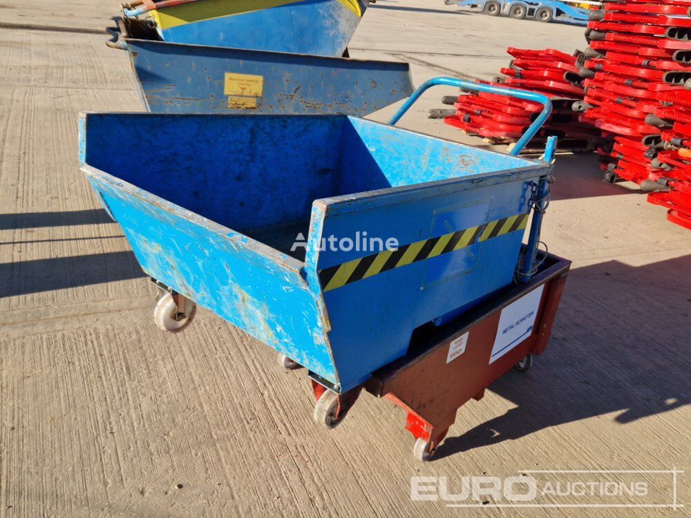 Prodaje se Tipping Skip to suit Forklift (2 of) kontejner za glomazni otpad na aukciji