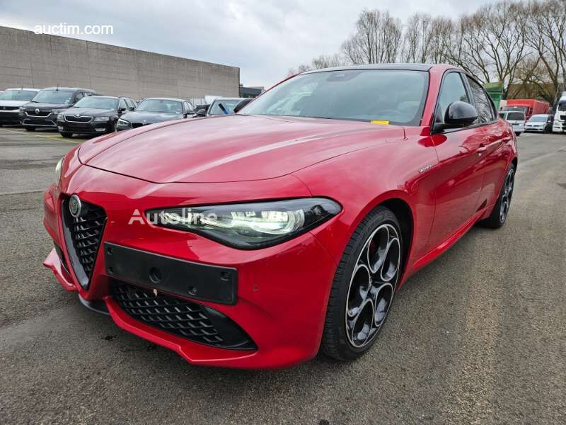 Prodaje se Alfa Romeo Giulia Veloce 2.2 sedan na aukciji