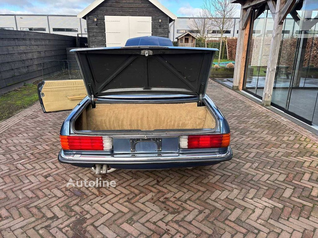 Prodaje se Mercedes-Benz 500 SL kabriolet na aukciji