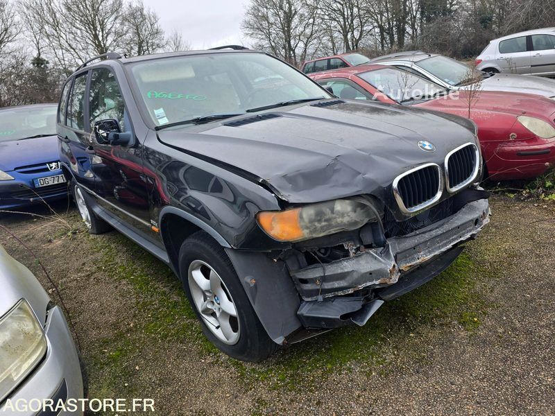 Prodaje se BMW 3.0 Diesel Pack luxe Boite auto krosover na aukciji