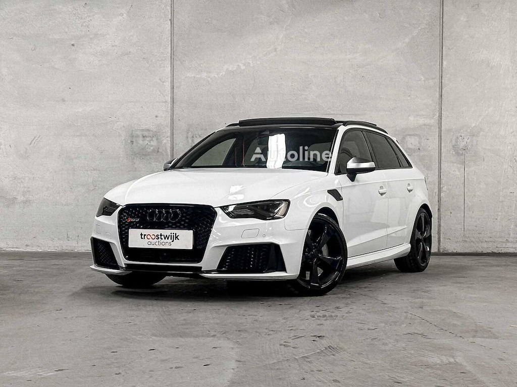 Prodaje se Audi RS3 Sportback hečbek na aukciji