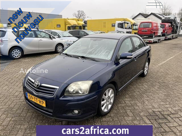 Toyota Avensis 1.8 VVTi Luna hečbek