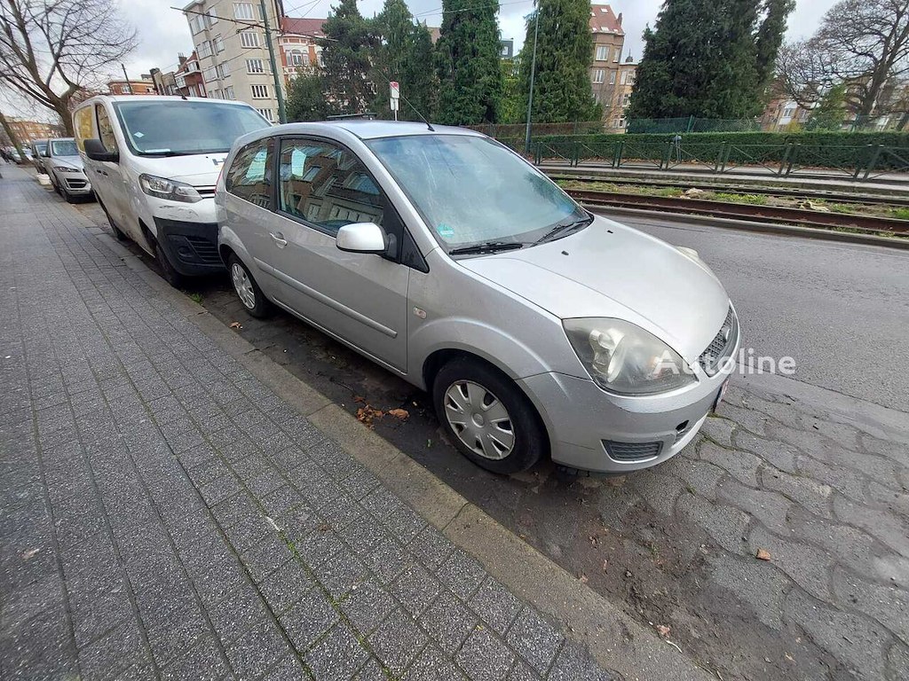 Prodaje se Ford Fiesta hečbek na aukciji