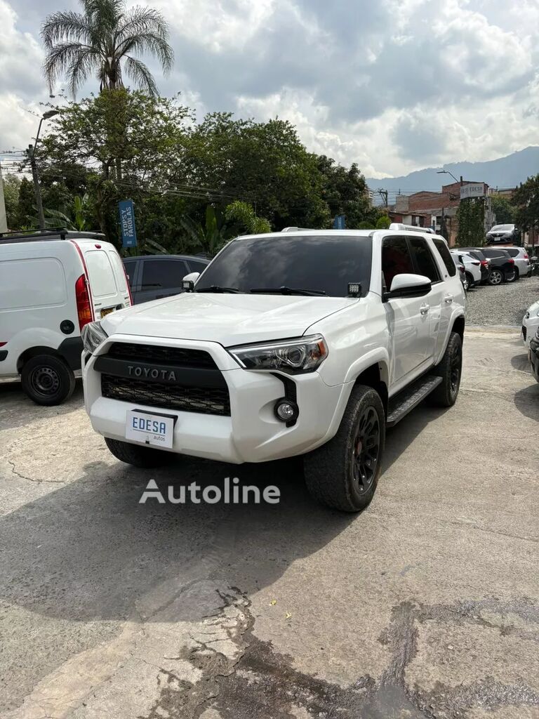 Toyota 4Runner terenac