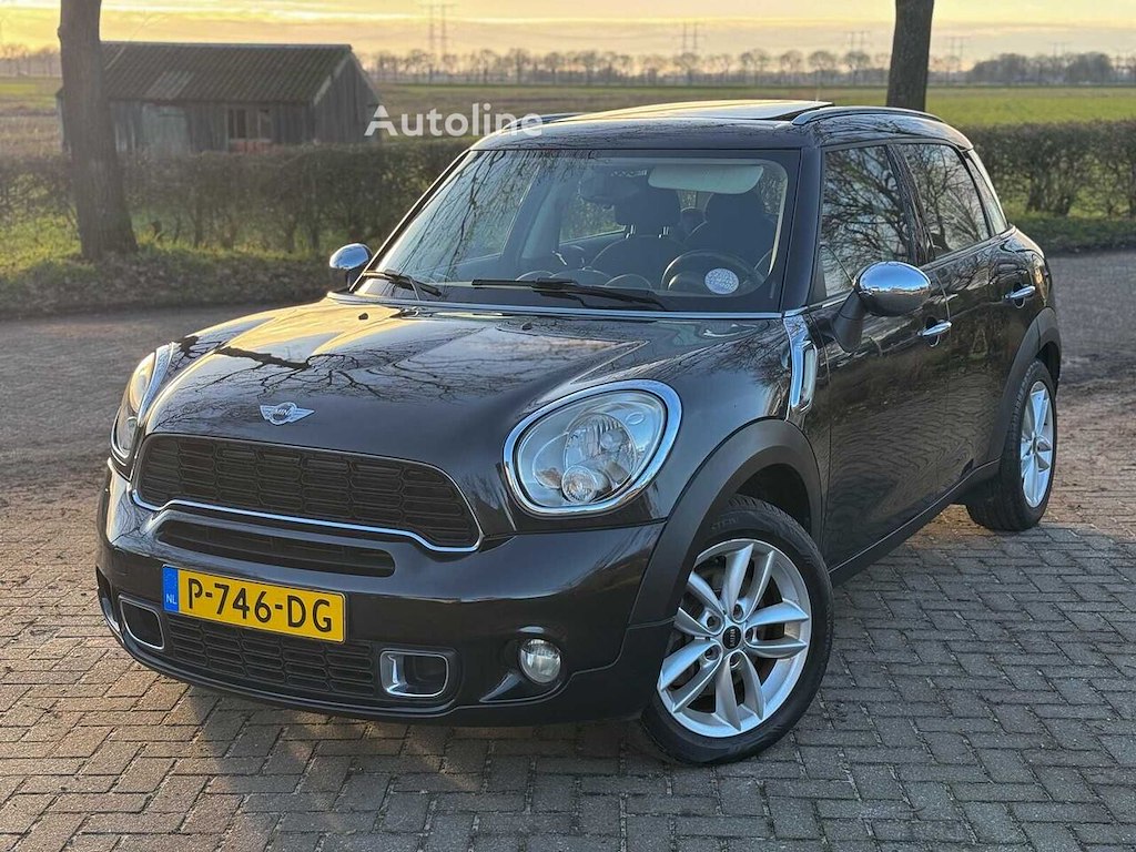 Prodaje se Mini Mini Countryman hečbek na aukciji