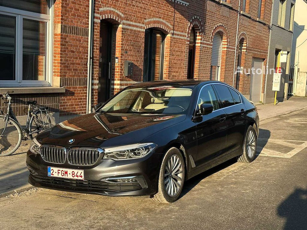 Prodaje se BMW 520D sedan na aukciji