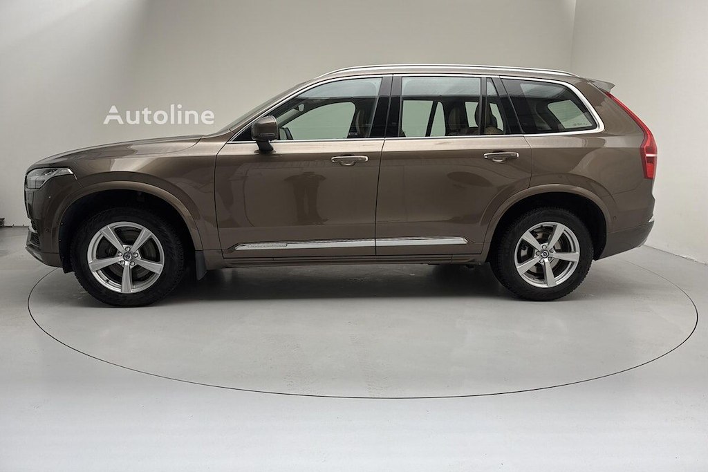 Prodaje se Volvo XC90 krosover na aukciji