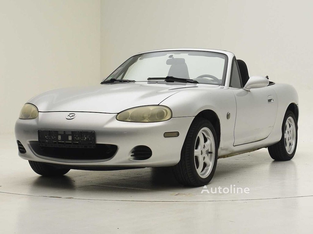 Prodaje se Mazda MX5 kabriolet na aukciji