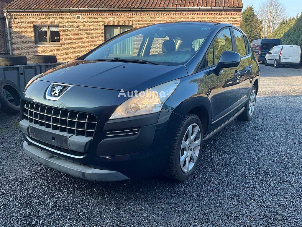 Prodaje se Peugeot 3008 krosover na aukciji