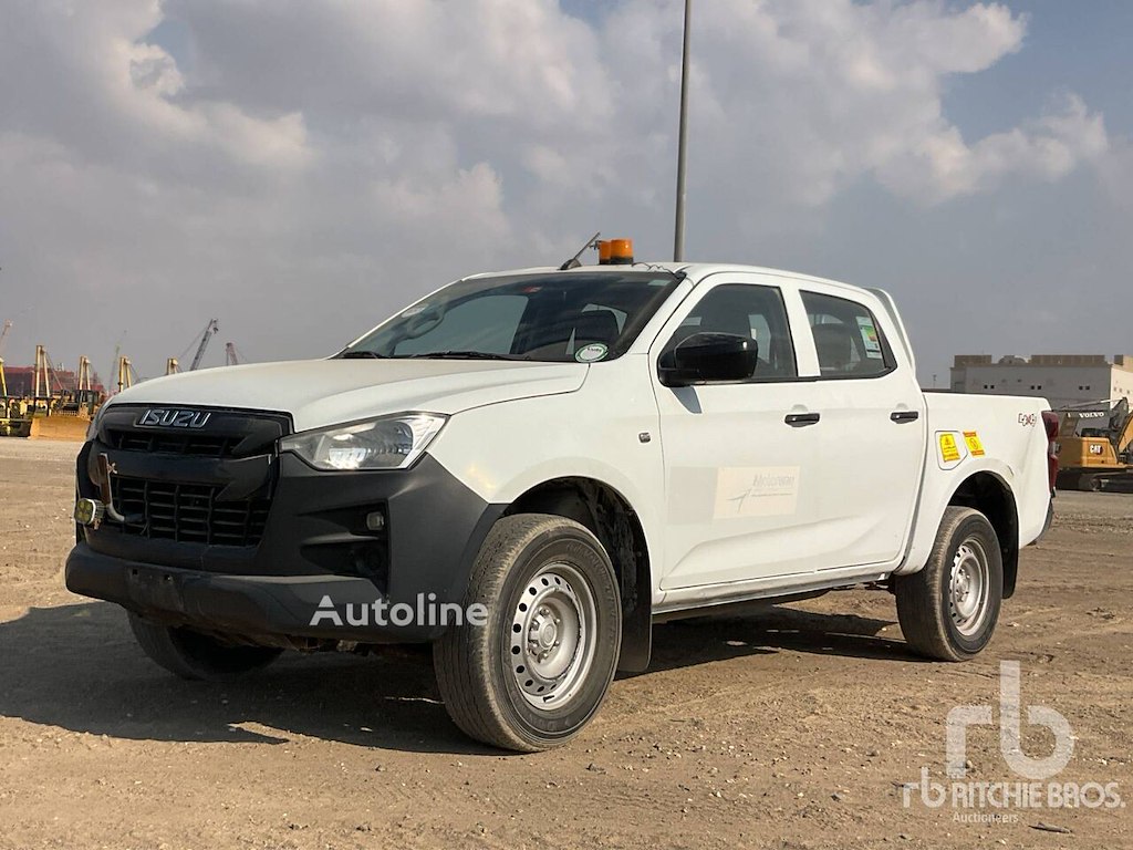 Prodaje se Isuzu D-MAX 4x4 Crew Cab pikap na aukciji