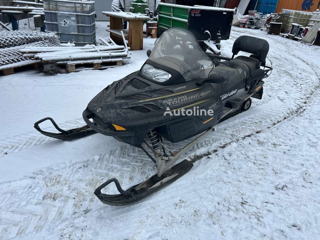 Prodaje se Bombardier Bombardier Ski-Doo Grand Touring motorne sanke na aukciji