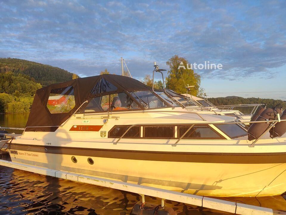 Prodaje se Marex 27 suncruiser jahtu na aukciji