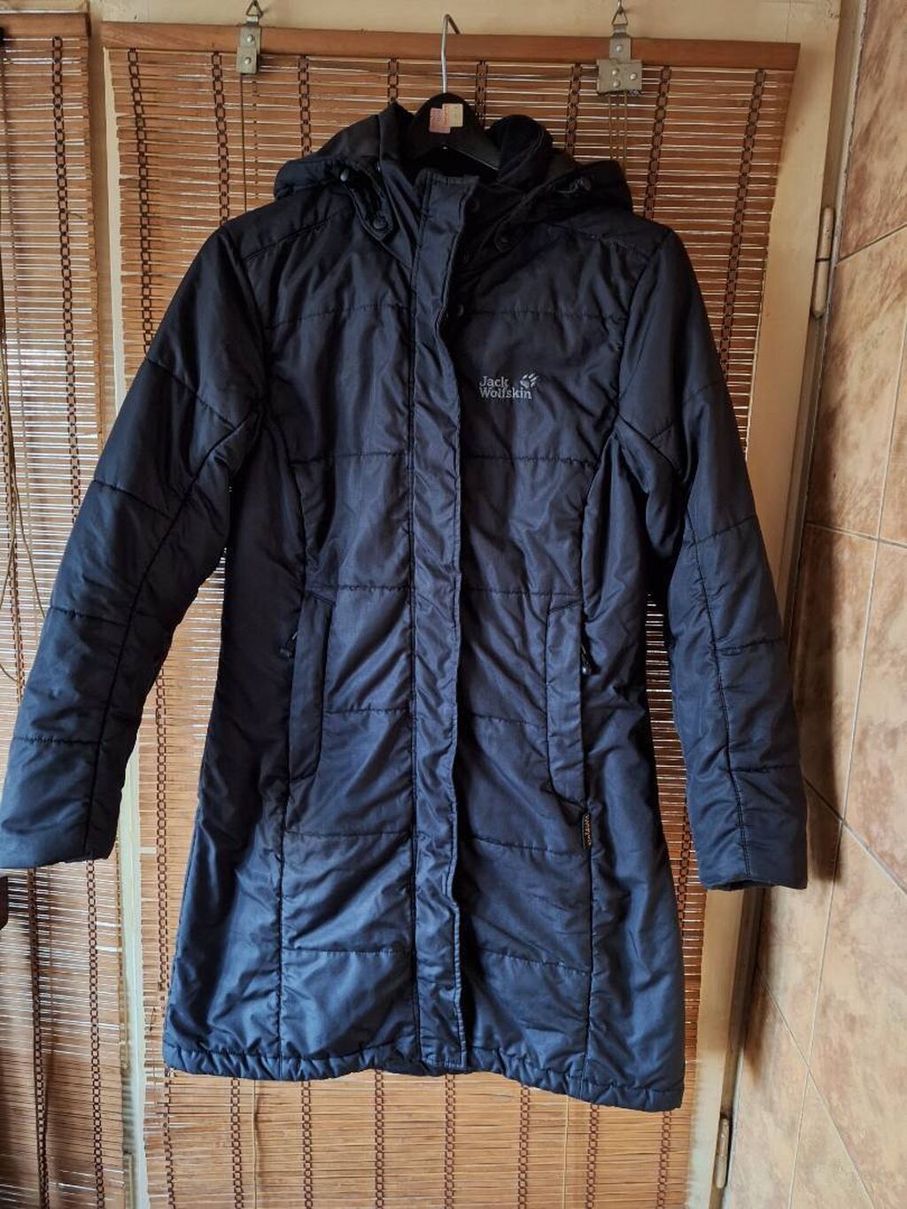 Jack Wolfskin, M (EU 38), Jednobojni, Sa postavom, Vata