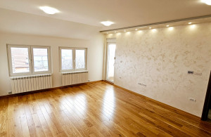 Prodajem Stan-Apartman, Batajnica, Beograd Grad