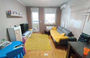 Prodajem Stan-Apartman, Bulevar Patrijarha Pavla