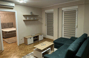 Iznajmljujem Stan-Apartman, Centar, Beograd Grad