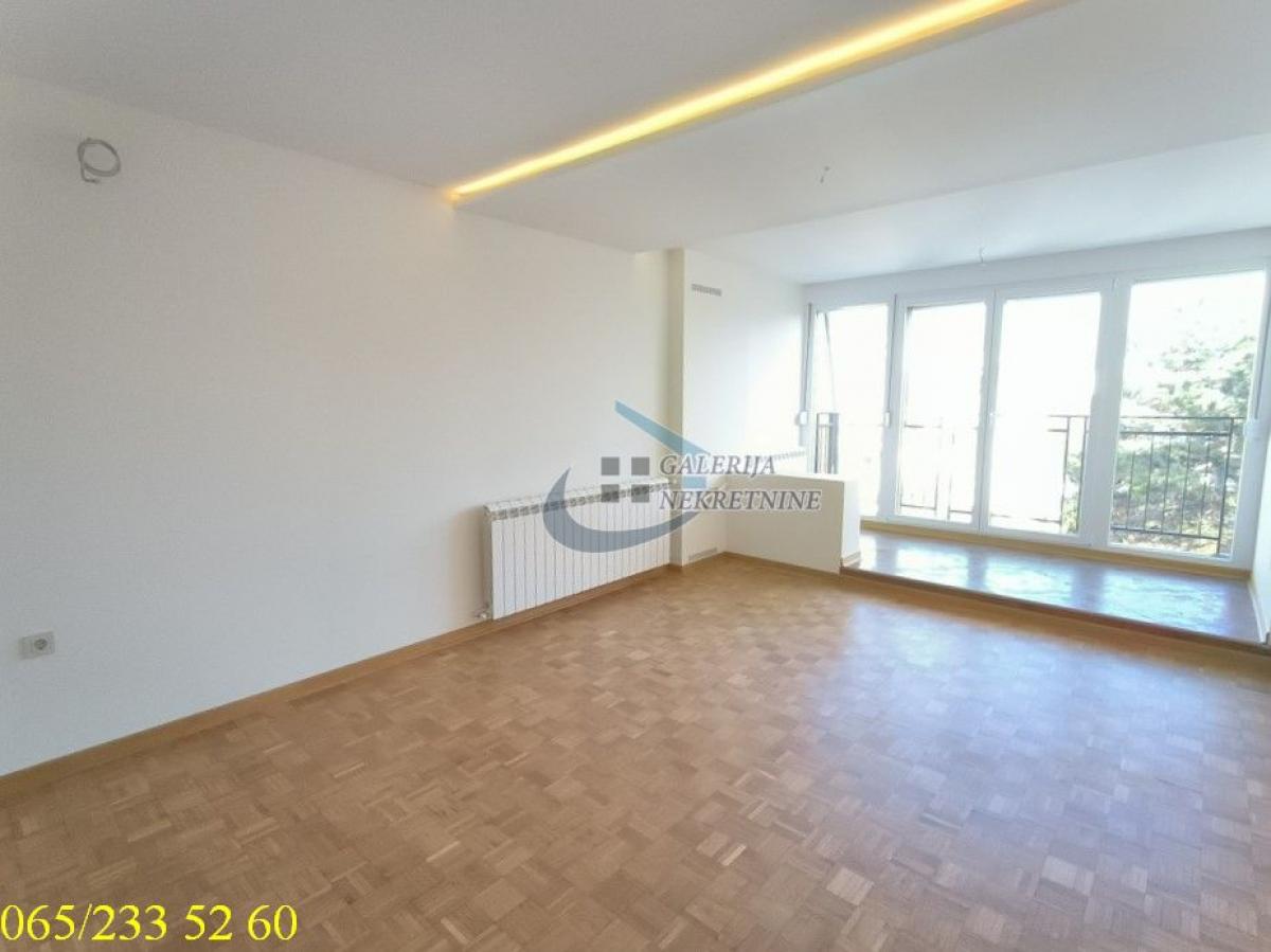 ID oglasa 5403, Beograd, Novi Beograd Blok 45