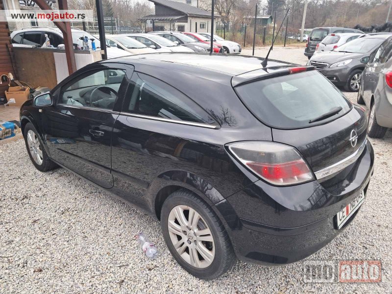 Opel Astra GTC 1.6