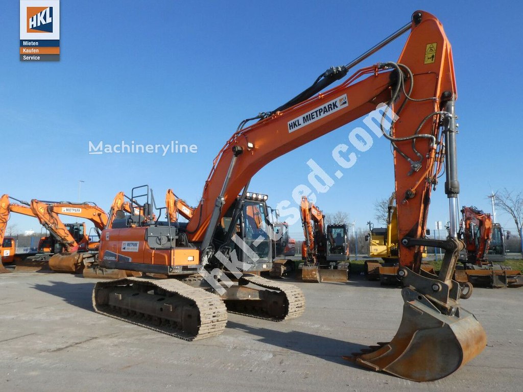 Doosan DX 255 LC-5 bager guseničar