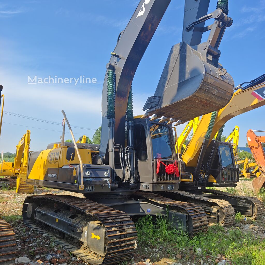 Volvo EC210D bager guseničar