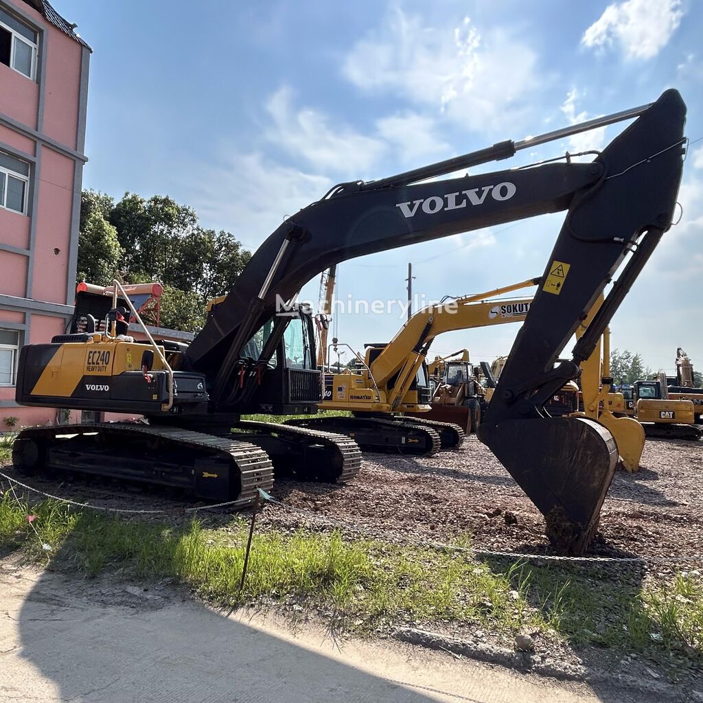 Volvo EC240BLC bager guseničar