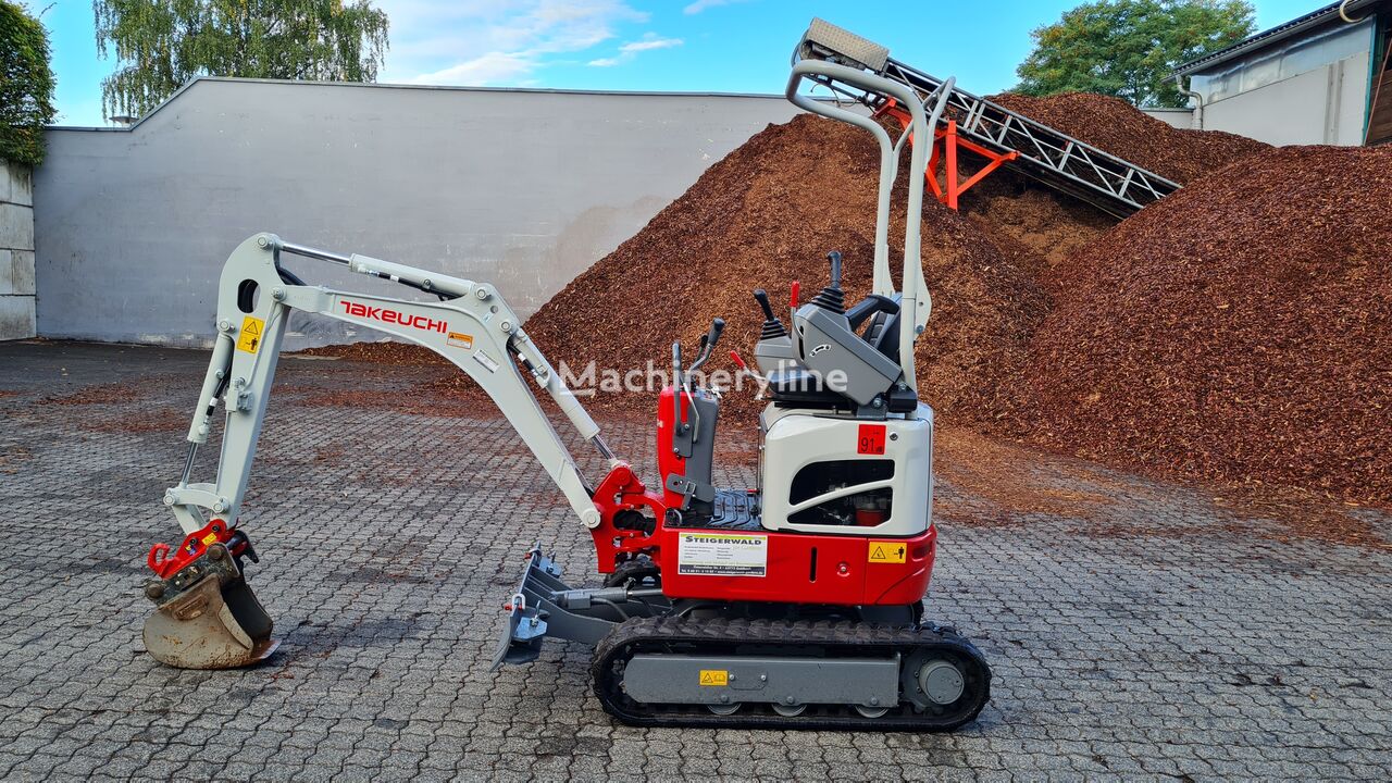 Takeuchi TB210 mini bager