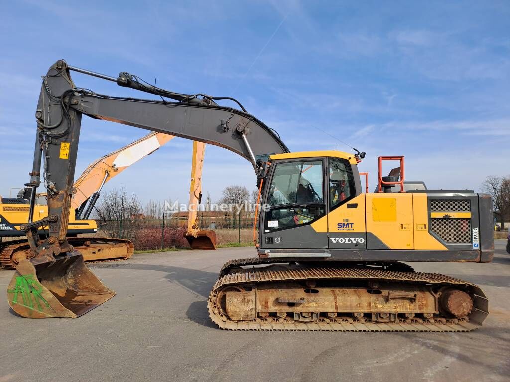 Volvo EC220EL bager guseničar