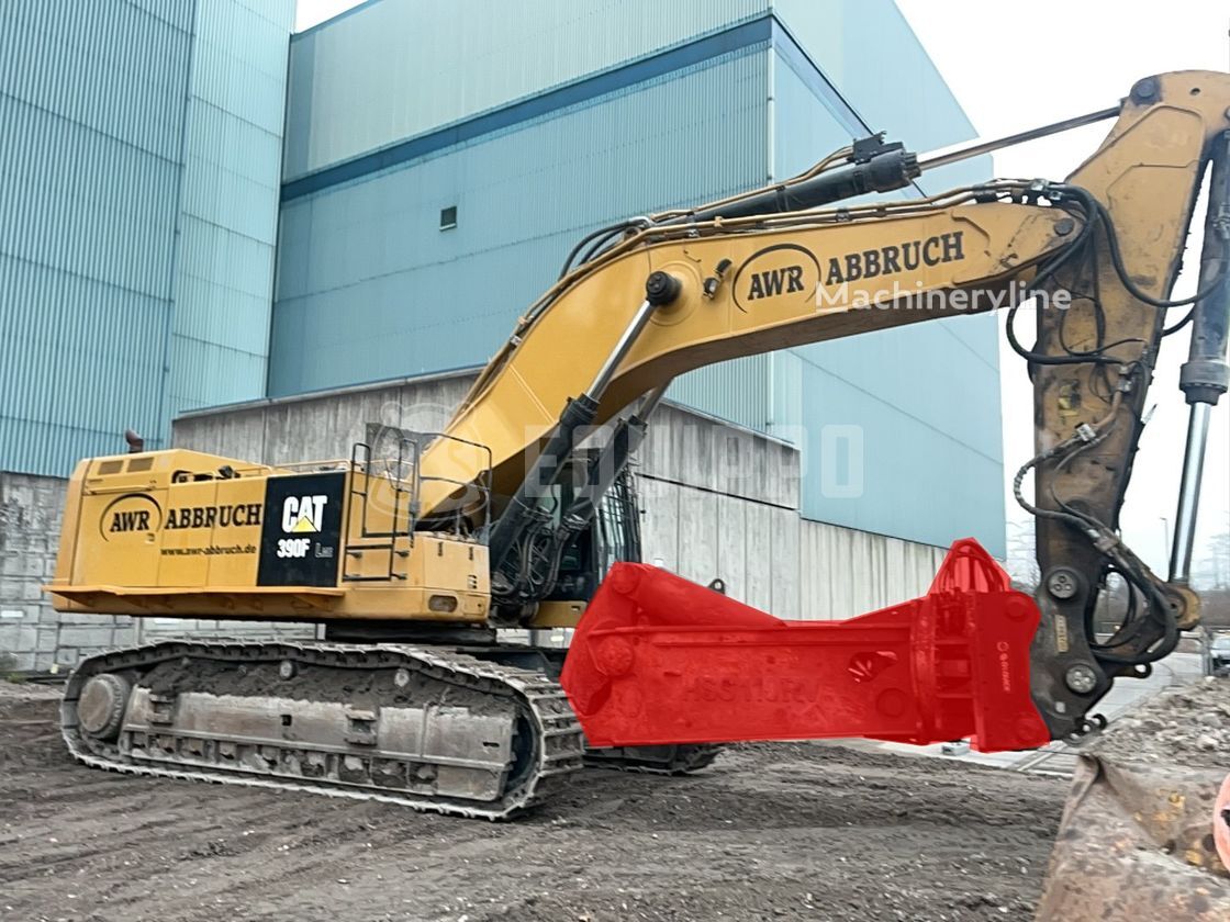 Caterpillar 390F L with Oilquick quickcoupler (without attachment) bager guseničar