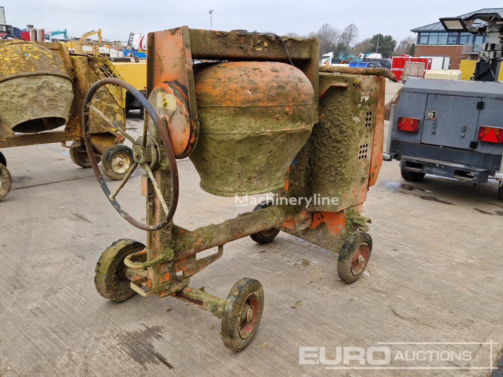 Prodaje se Altrad Diesel Cement Mixer, Yanmar Engine betonsku mešalicu na aukciji