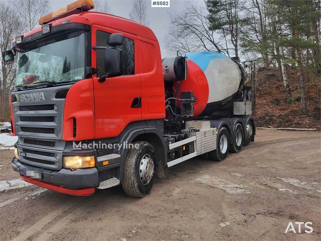 Scania R420 LB8X4*4 kamion s mešalicom za beton