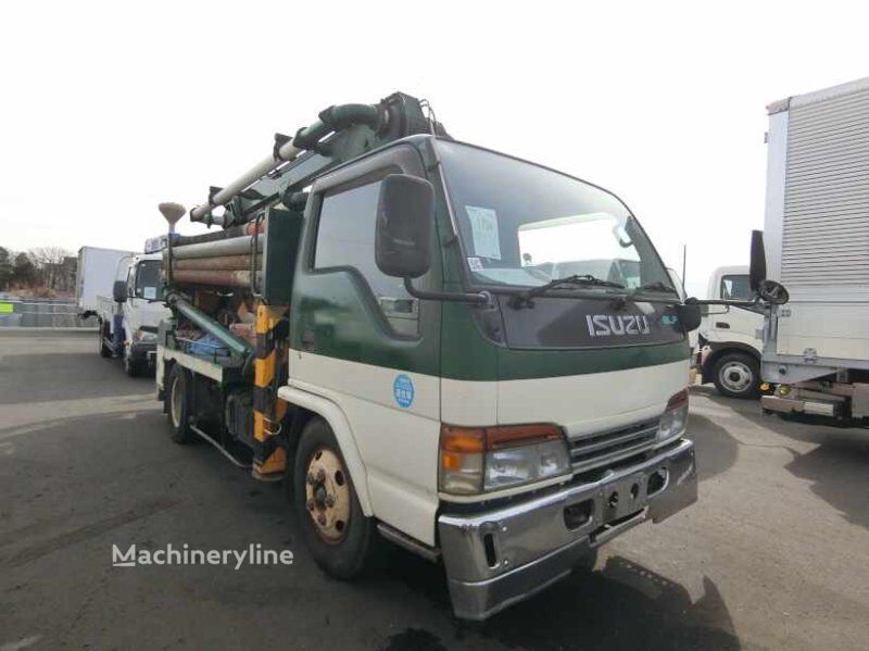 Isuzu ELF pumpa za beton