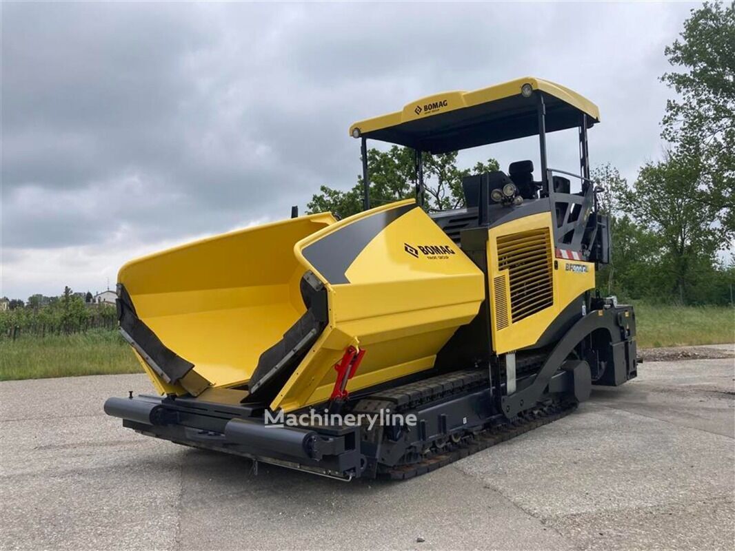 BOMAG BF 900 C S500 Stage IIIb/Tier 4i asfaltni finišer guseničar