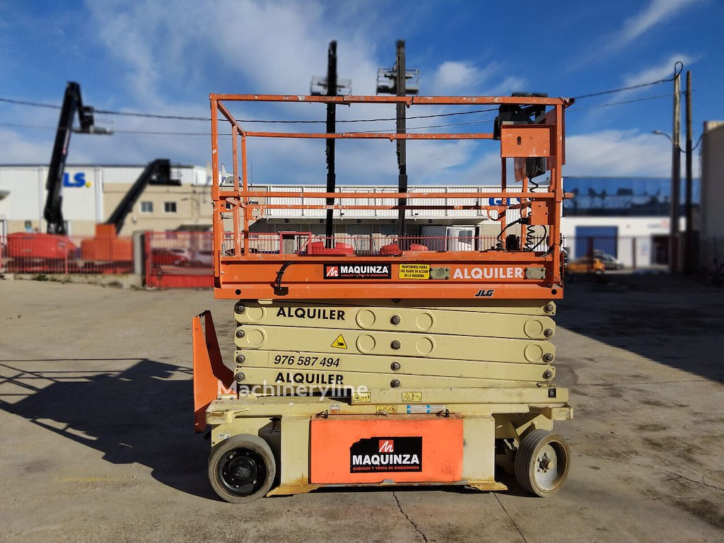 JLG 10RS makazasta platforma