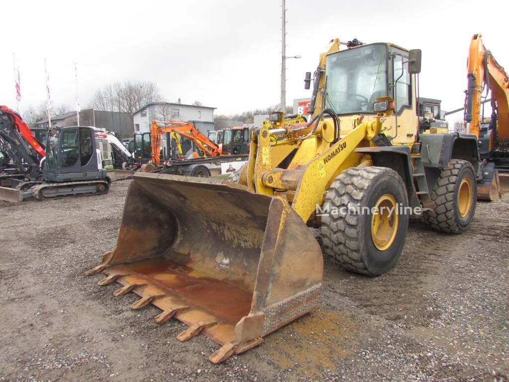 Komatsu WA 320-3H Radlader 25.000 EUR prednji utovarivač