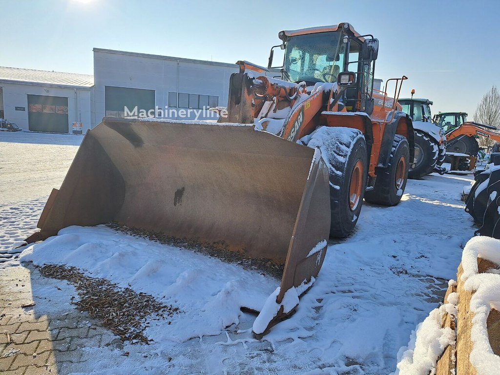 Prodaje se Doosan DL 450-3 prednji utovarivač na aukciji