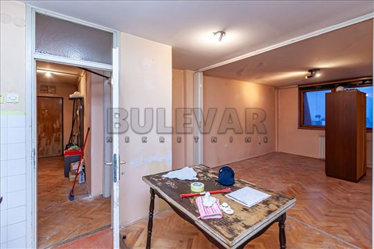 Dvosoban stan u Duvaništu, 10. sprat, 50 m2