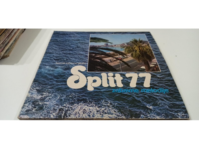 SPLIT 77