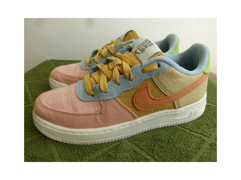 KAO NOVE, ORG. NIKE AIR FORCE 1, SUN CLUB, PATIKE 37