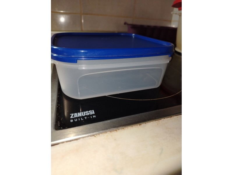 Tupperware Kvadro posuda 1,2L