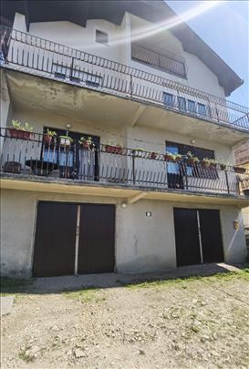 Kuća u Bresnici, 300m2