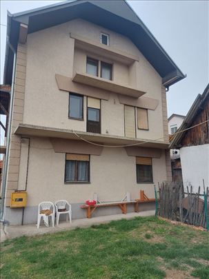 Porodicna kuca u Susici, 3 etaze, 176m2