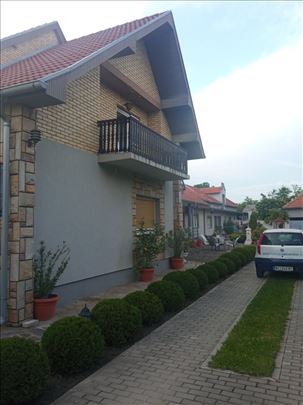 Lux seosko domaćinstvo u selu Markovac, kuća 235m2