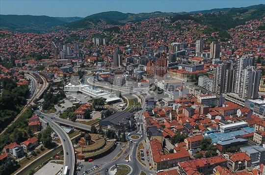 Plac u užem centru Užica površine 2,6 ari