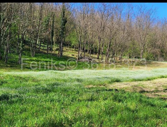 Prodaja građevinskog zemljišta Lisović