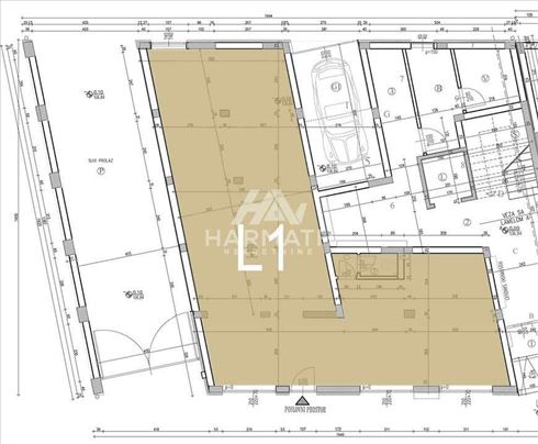 Izdaje se poslovni prostor 106m², Subotica