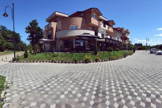 Veliko Gradište, Centar, Poslovna zgrada, 1300m2