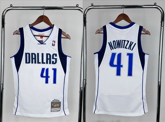 Dirk Nowitzki - Dallas Mavericks NBA dres #5