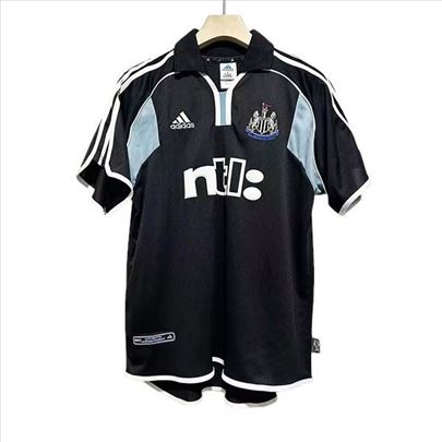 Newcastle United 2000/2001 gostujući dres