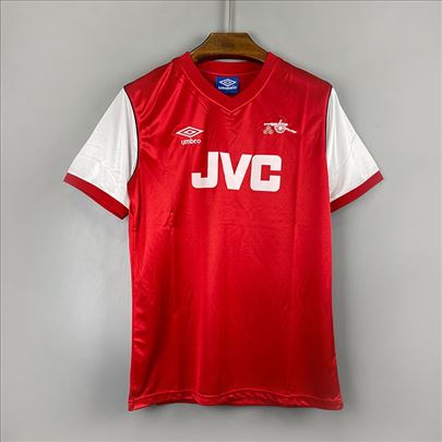 Arsenal 1982 domaći dres